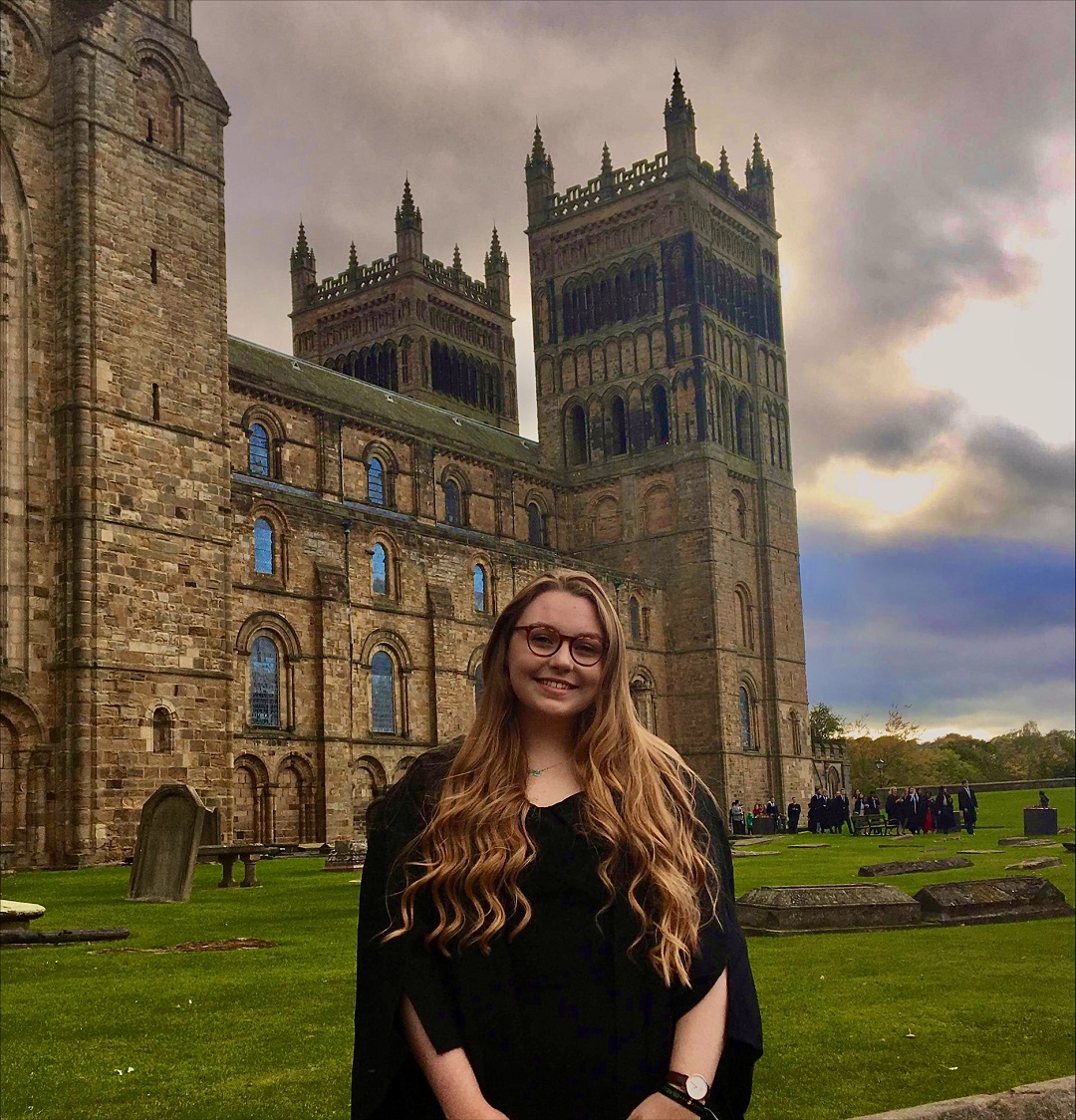 Sarah – my first day at Durham – The Durham Student
